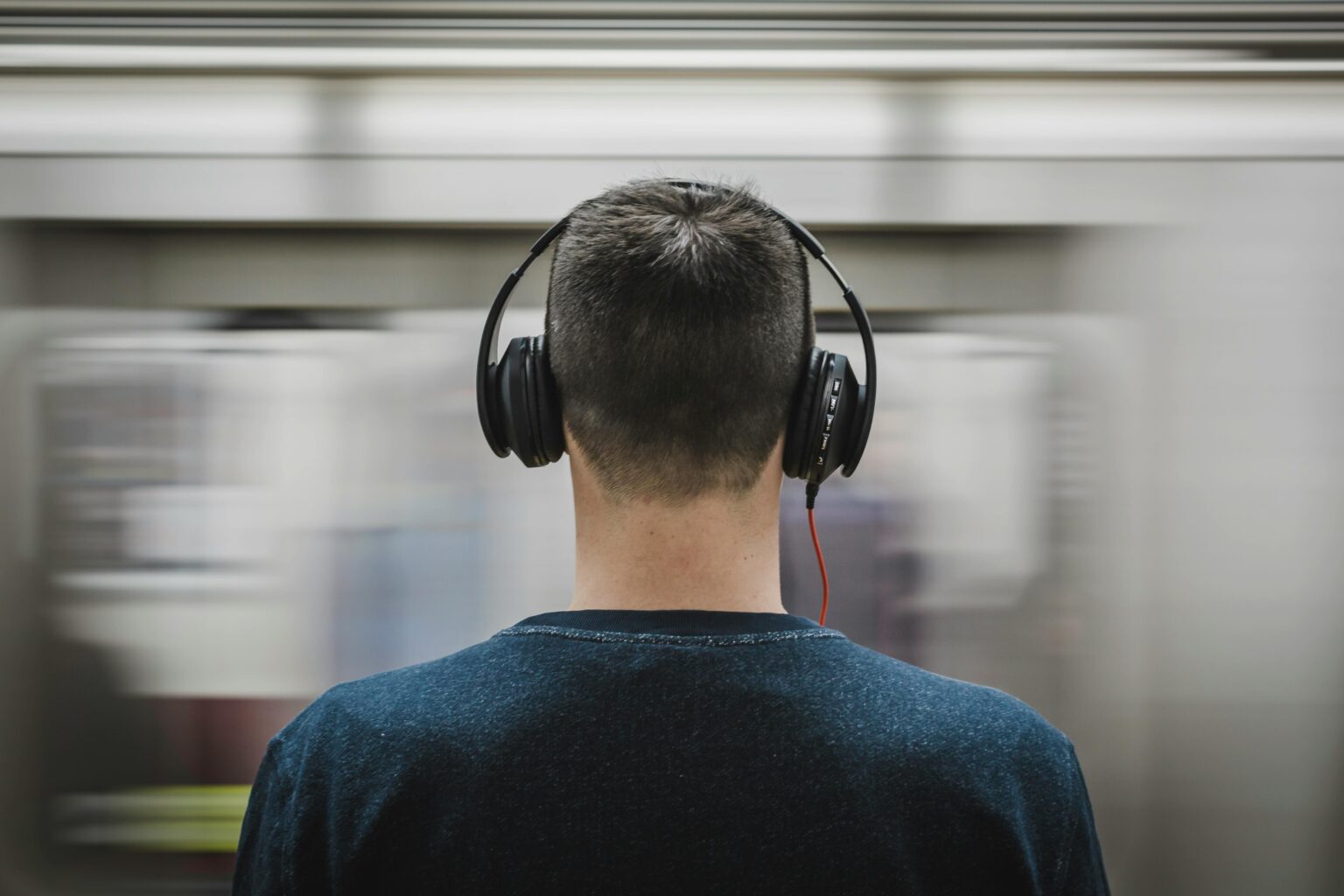 Background Noise Keeps Stopping: Causes, Fixes, and Solutions - Sound ...